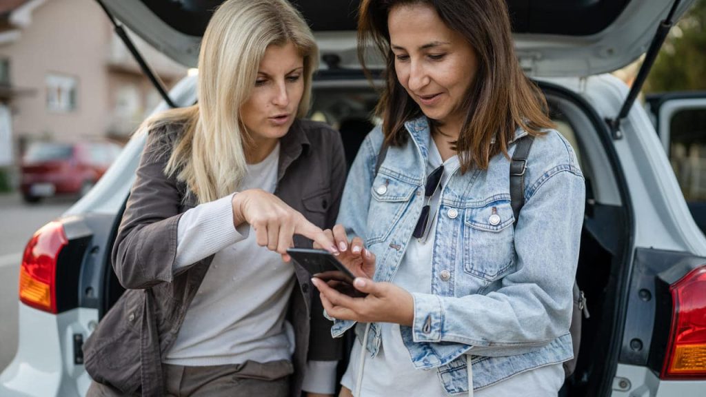 How to Easily Ask for Directions in Spanish - SpanishVIP